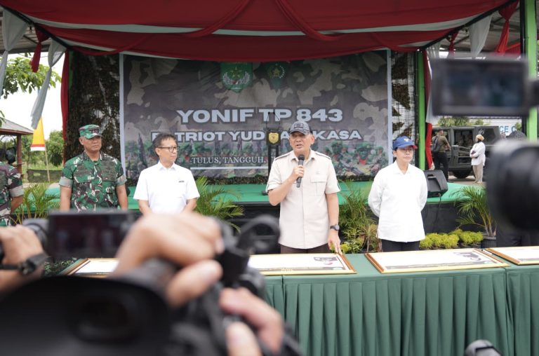 Menhan RI Bersama Tiga Menteri Tinjau Batalyon Infanteri Teritorial ...